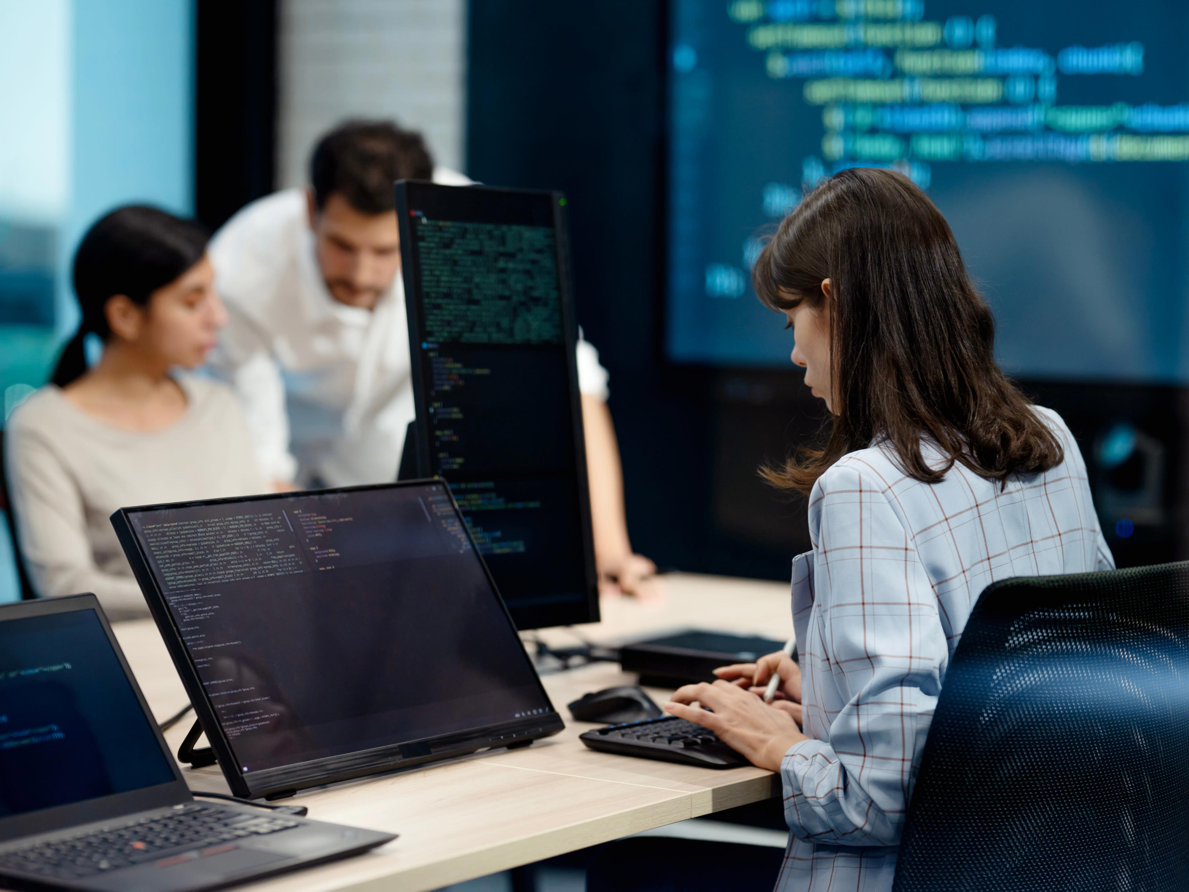 20 high-paying occupations with fast job growth in the US