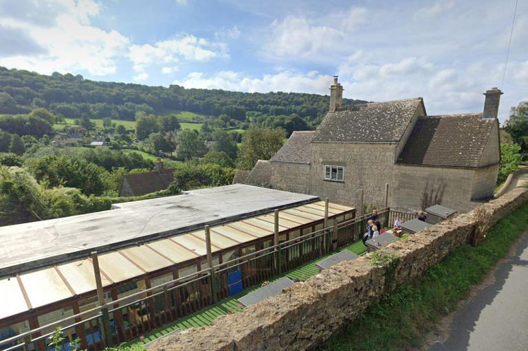 Ofsted praises small village school for fostering a love of reading