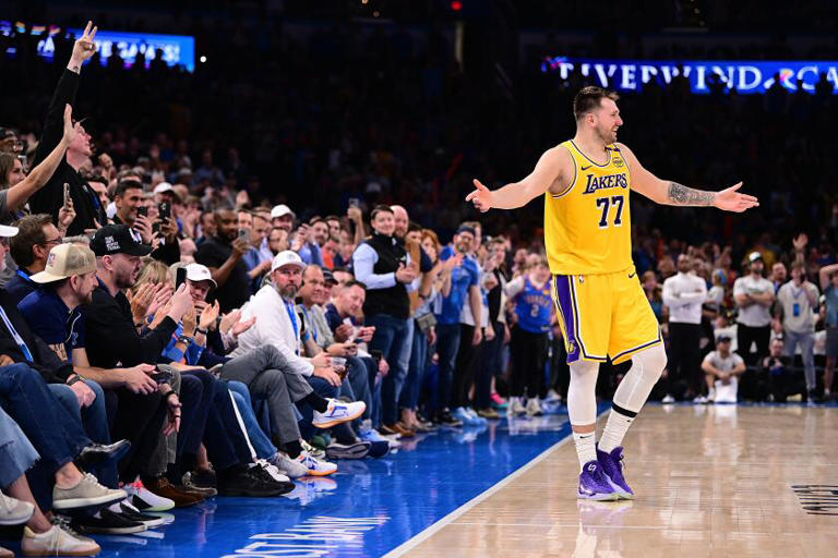 Lakers unravel after Luka Doncic is ejected, suffering a blowout loss to Thunder