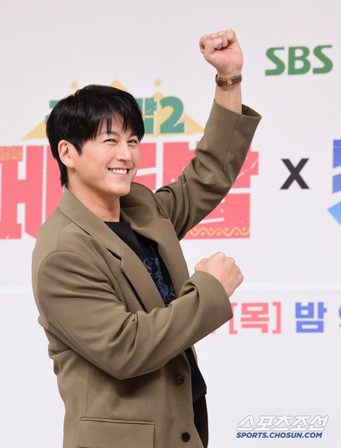 Ryu Soo-young broke down while cooking at Go Sanji University..Tears of ...