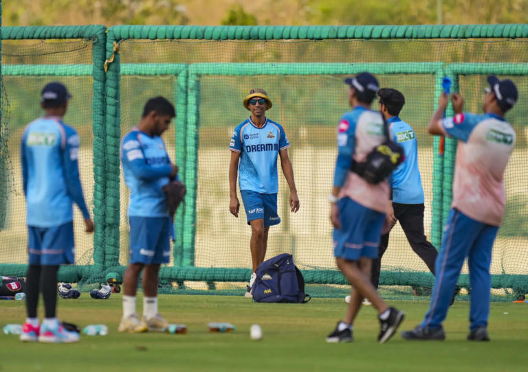 IPL match today, GT vs RR: Team Prediction, head to head, Narendra Modi Stadium pitch report ...