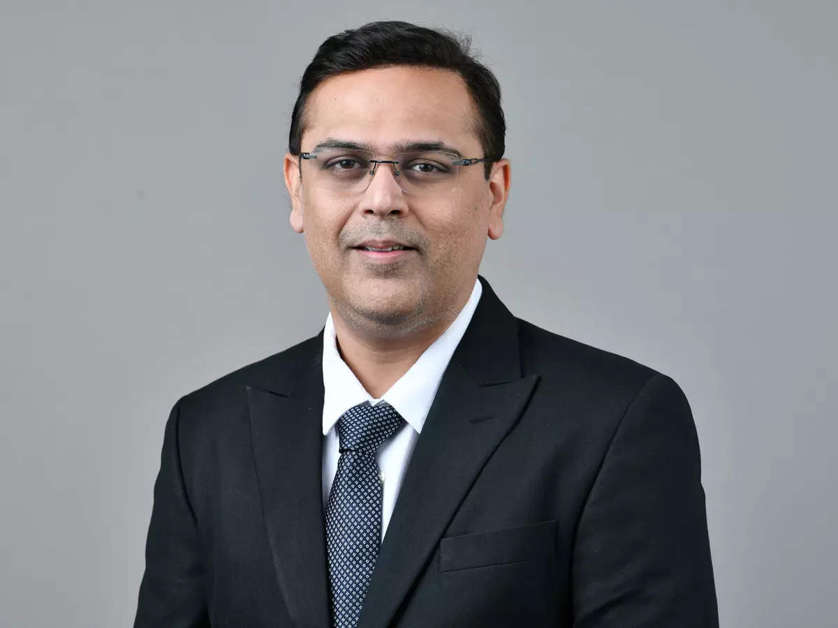 Devang Shah expects more easing ahead as global uncertainty spurs ...