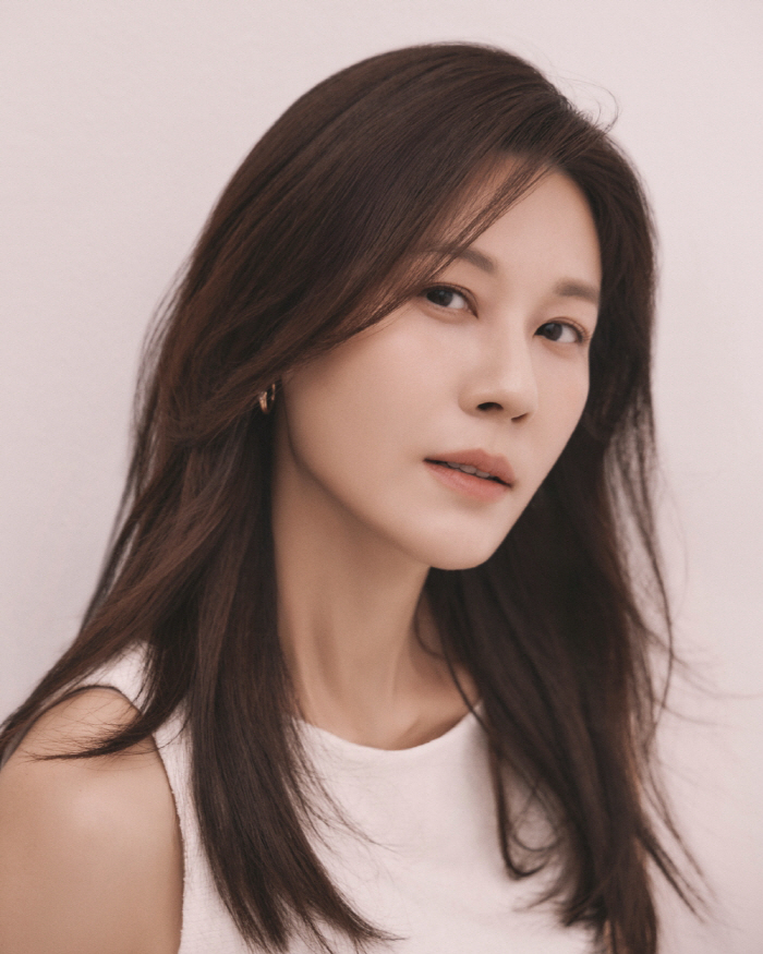 Kim Haneul Signs Exclusive Contract With Villiers...Son Hyun-joo → Lee Joon-young in the same team