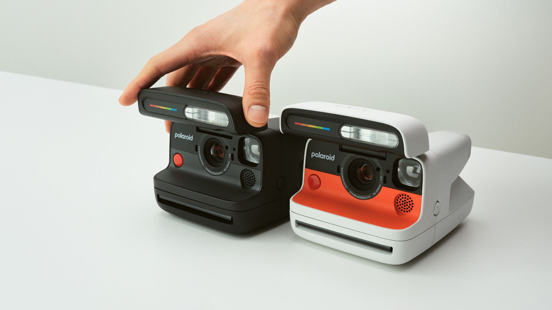 The New Polaroid Flip Has 4 Camera Lenses for Better Photos