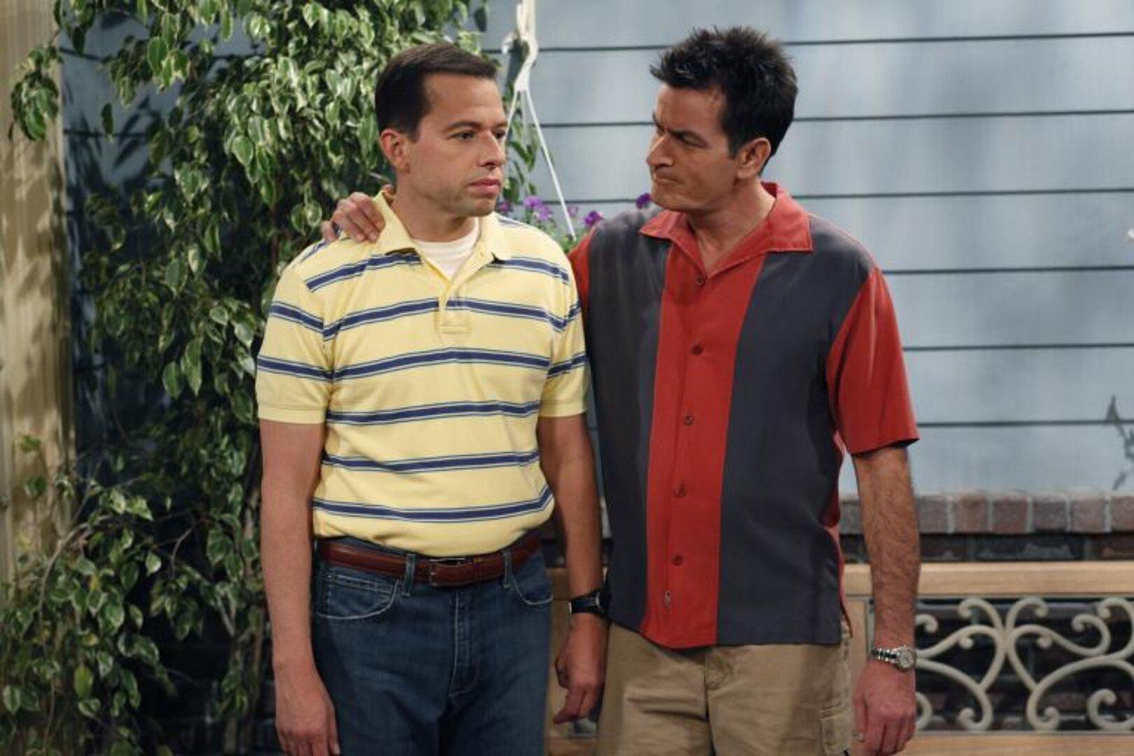 "Two and a Half Men"-Star Jon Cryer wird 60: Wie er einst mit seinen ...