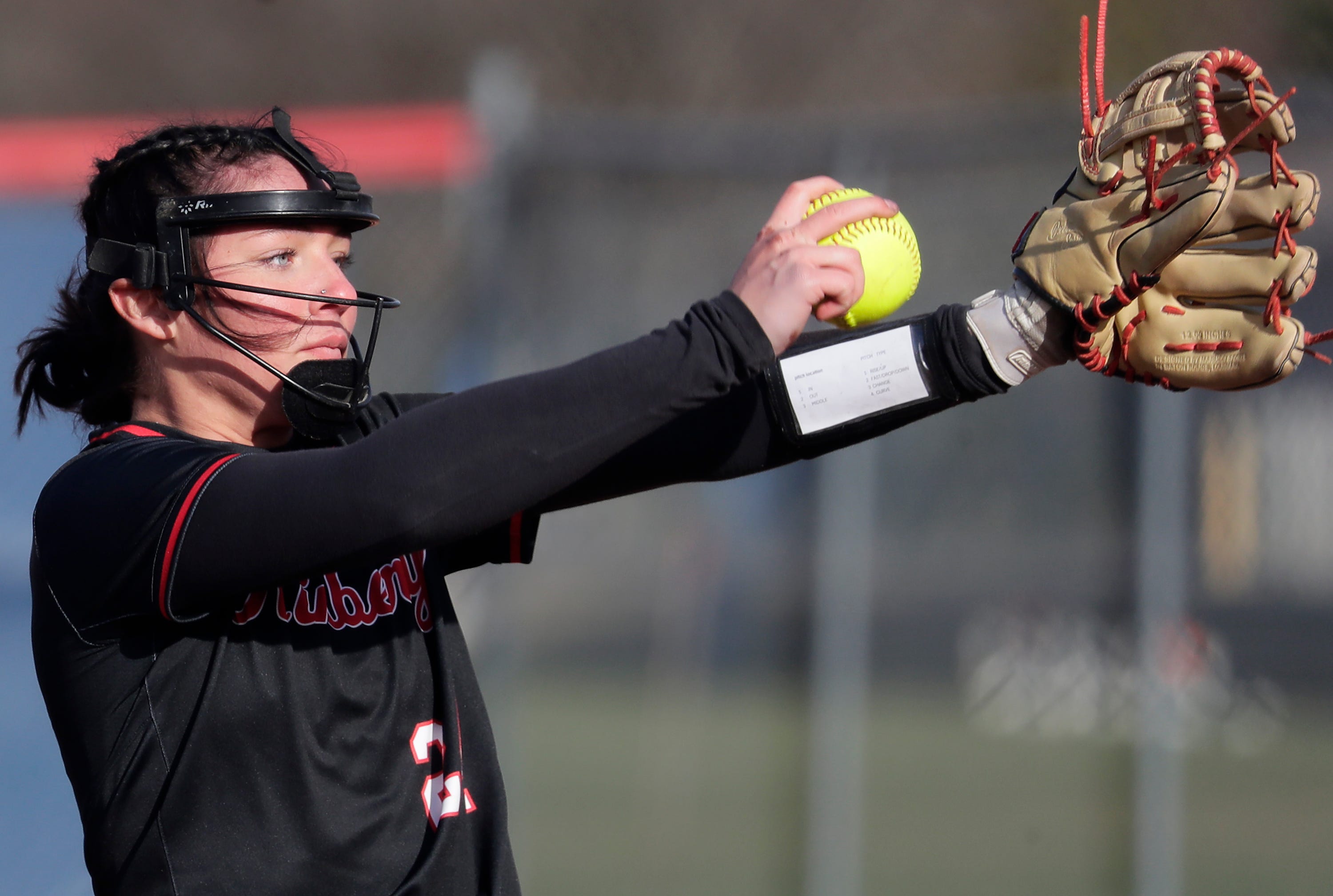 Appleton area high school sports results for Tuesday, April 15
