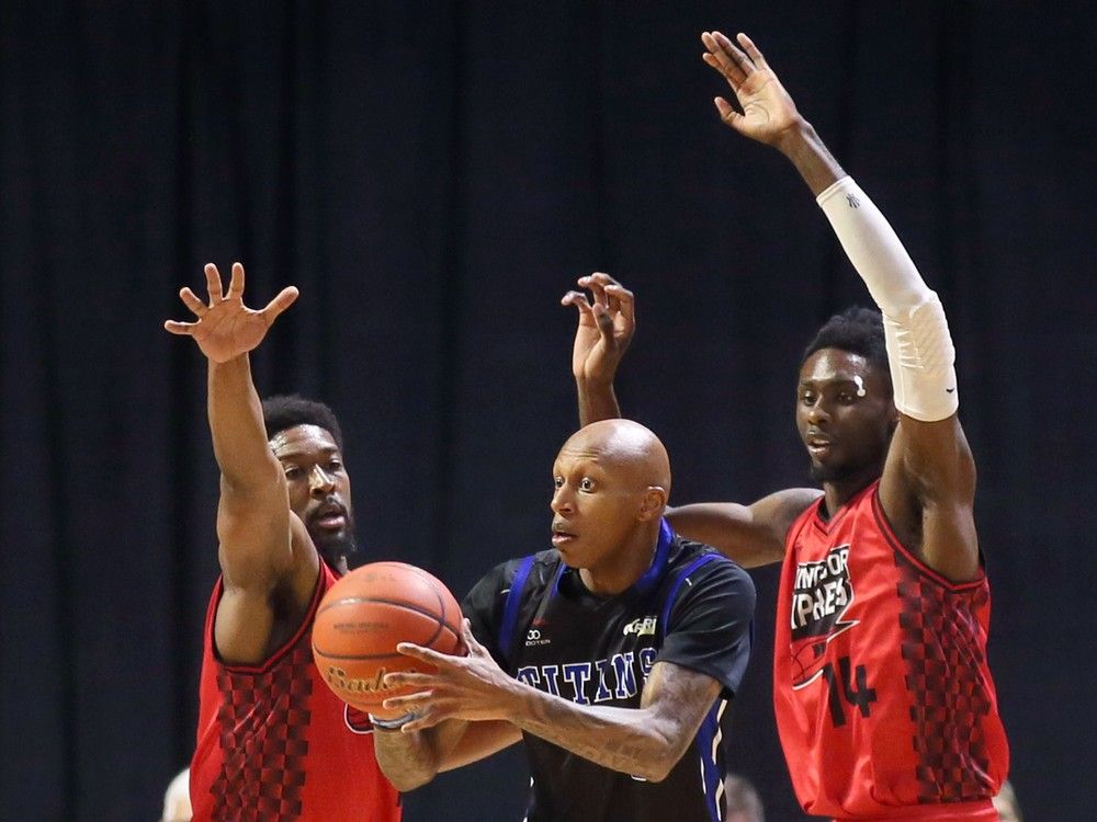 MVP Davis helps Express clinch spot in BSL final