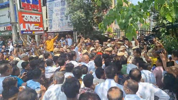 Congress stages nationwide protests against ED, Assam sees major rally ... Congress stages nationwide protests against ED, Assam sees major rally ...