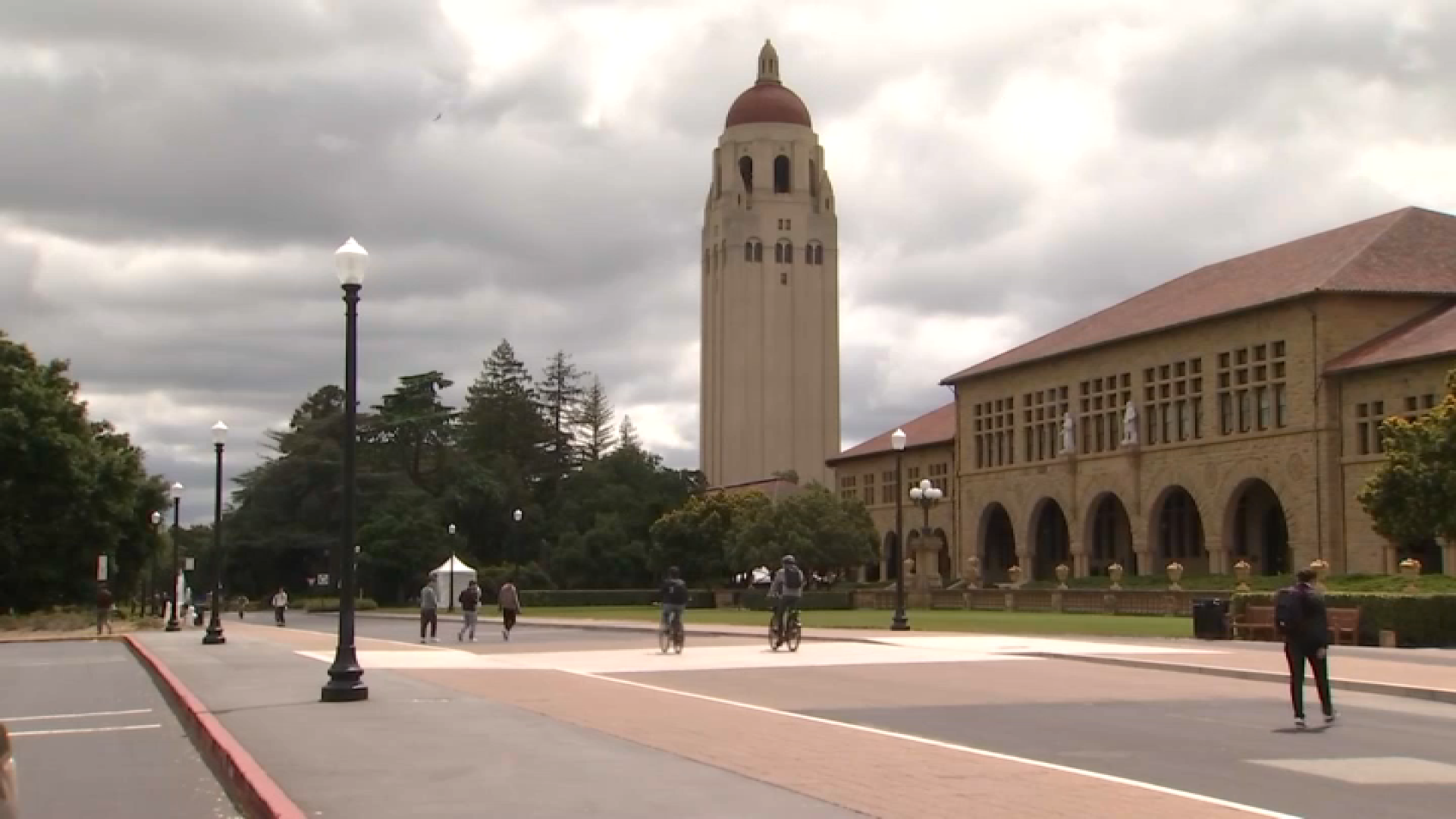 Stanford supports Harvard University's challenge to Trump ...