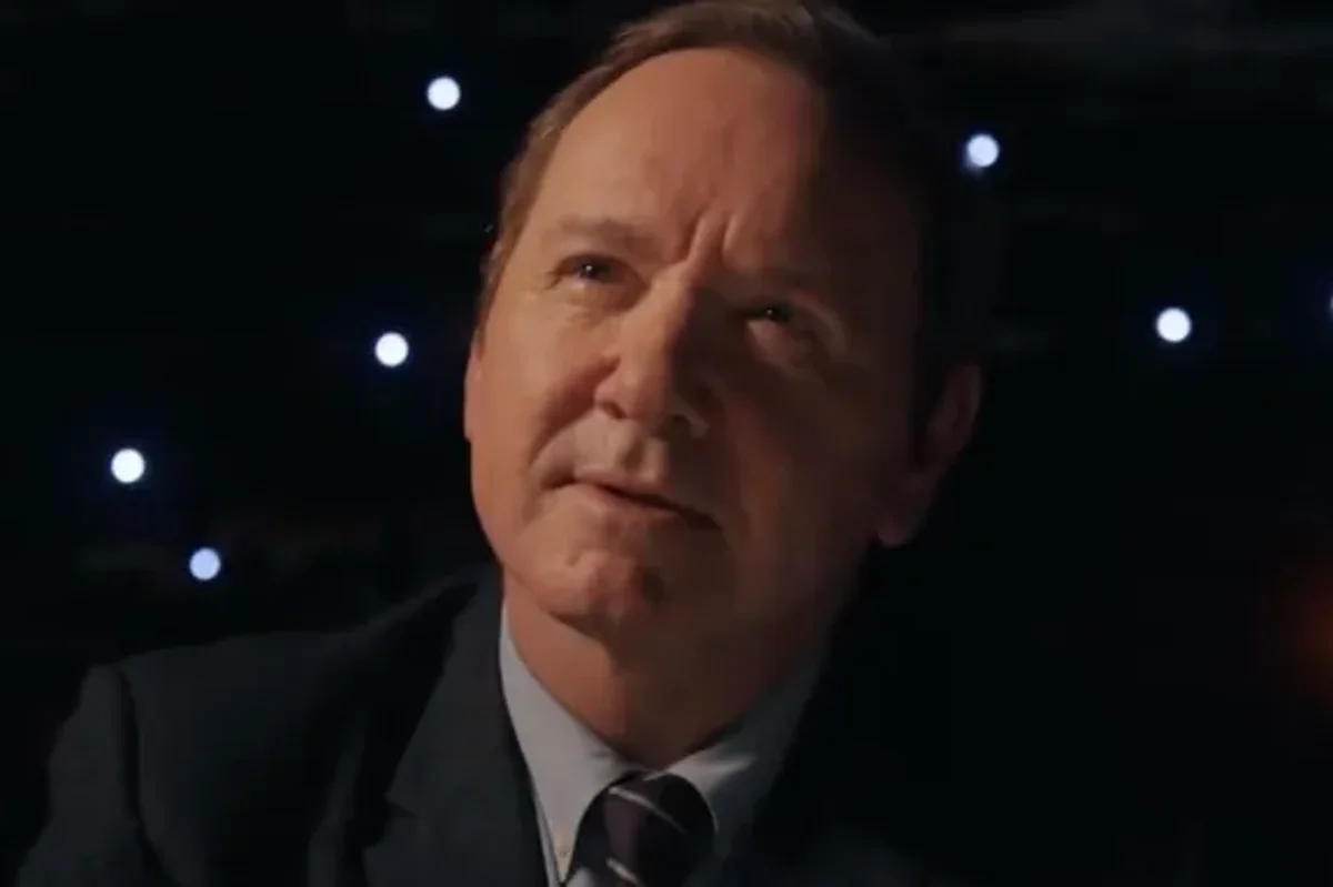 Kevin Spacey resurrects House of Cards role to promote new Netflix ...