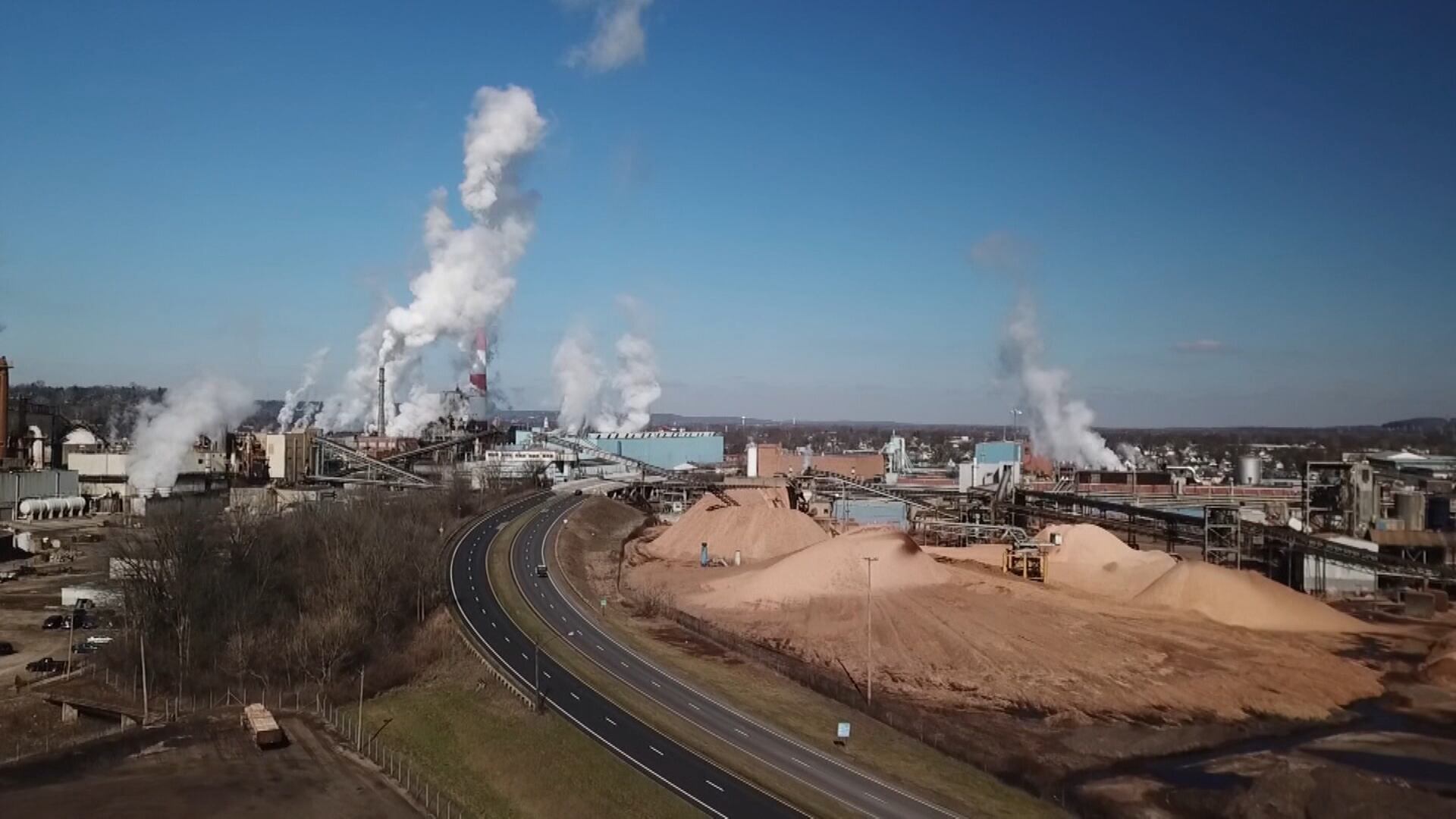Ohio paper mill closure pushed back; lawmakers vow to keep it operating