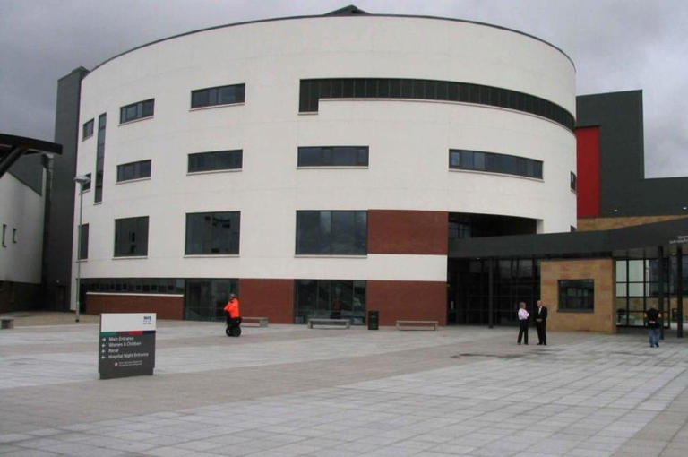 FAI to be held after death of Falkirk man who called NHS 24 several times