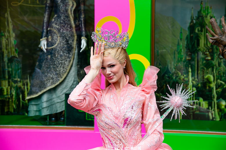 【USJ】14年ぶりに魔女が帰ってきたで〜！今だけの「ウィキッド」を体験