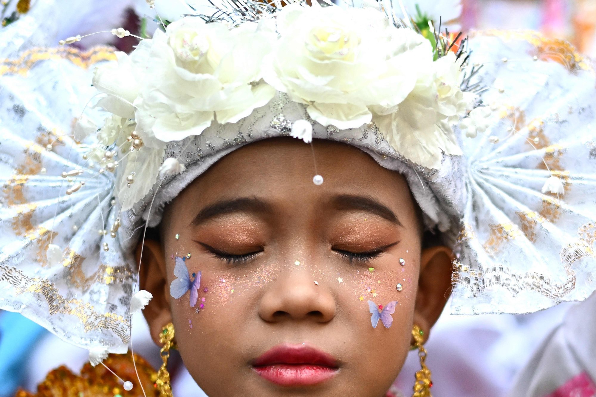 Photos of vivid Buddhist celebration in Thailand that’s a rite of ...