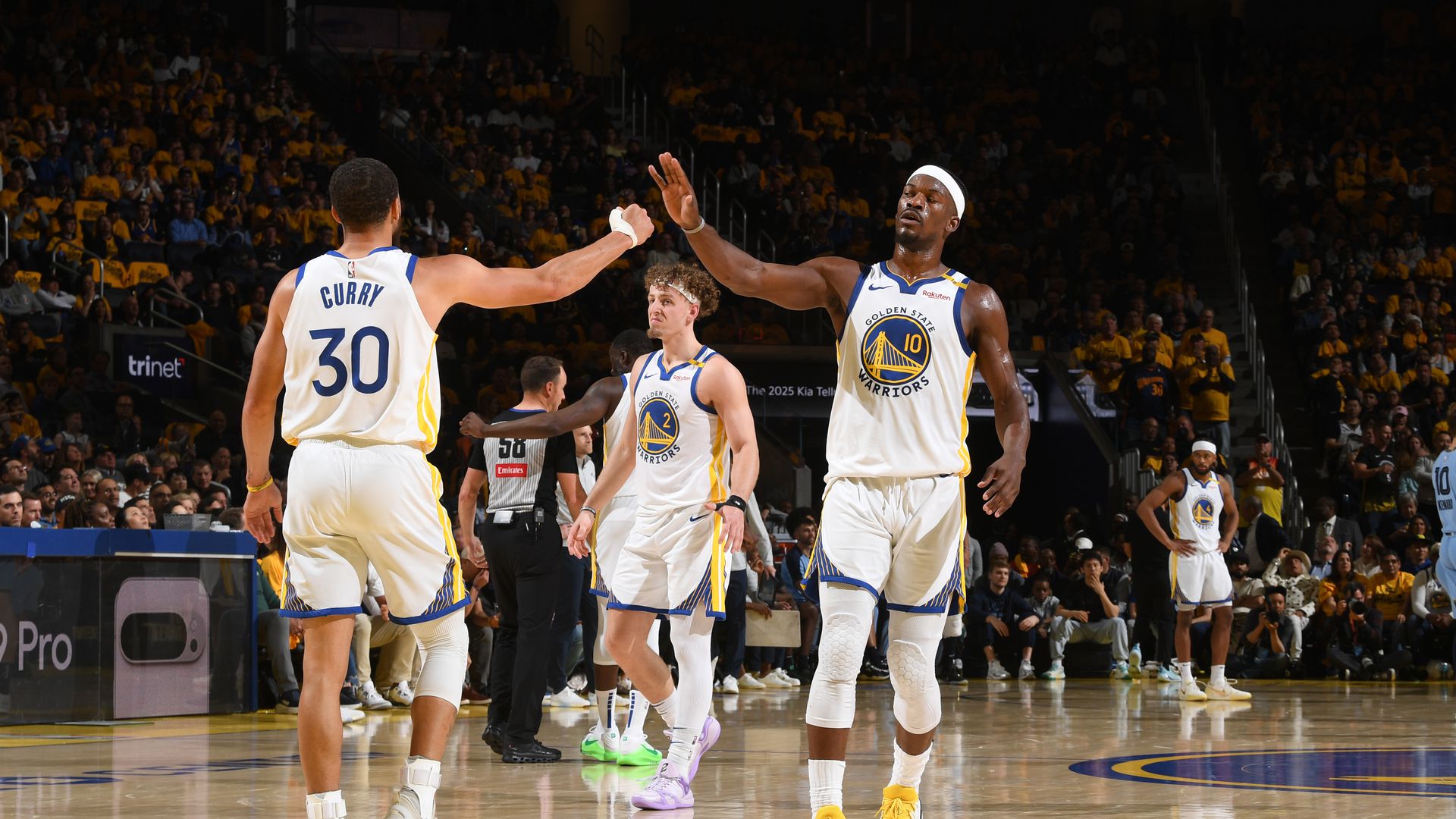Steph Curry, Jimmy Butler carry Warriors to 121-116 victory over Grizzlies