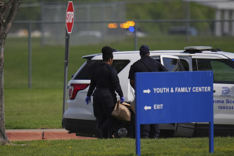 Suspect in shooting at Dallas high school is in custody, officials say