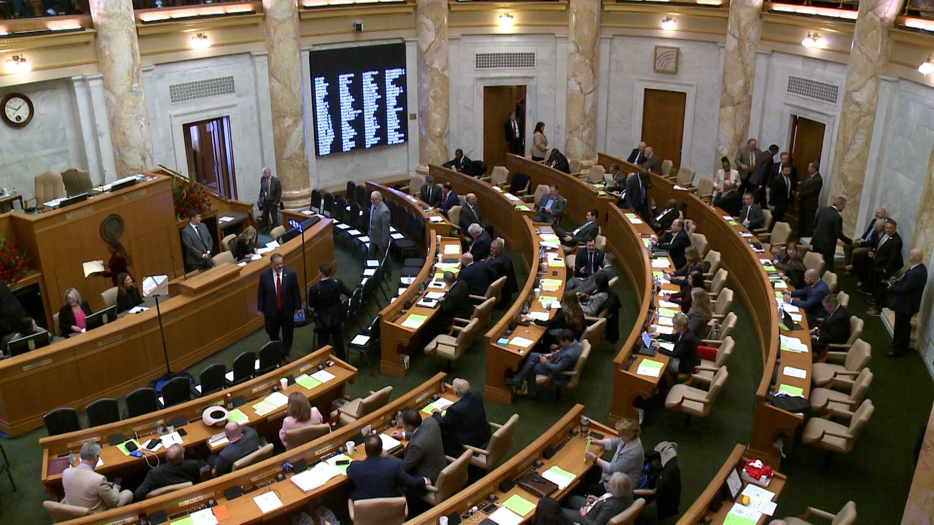 Arkansas House and Senate in the final day of the session