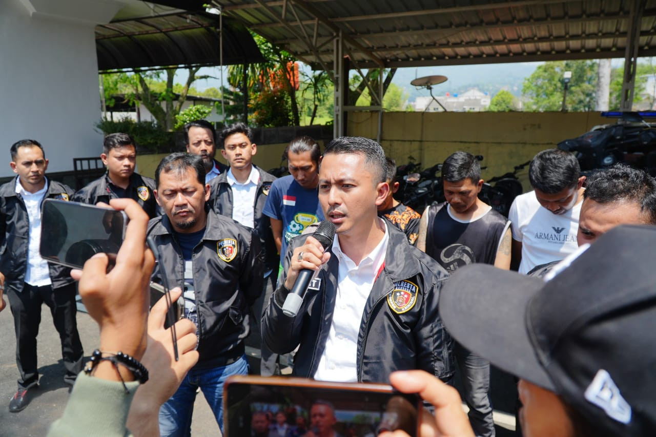 Polisi Tetapkan Suami Selebgram Adelia Septa Sebagai Tersangka KDRT
