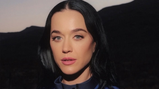 'Send Katy Perry back to space': Olivia Munn, Emily Ratajkowski, Wendy ...