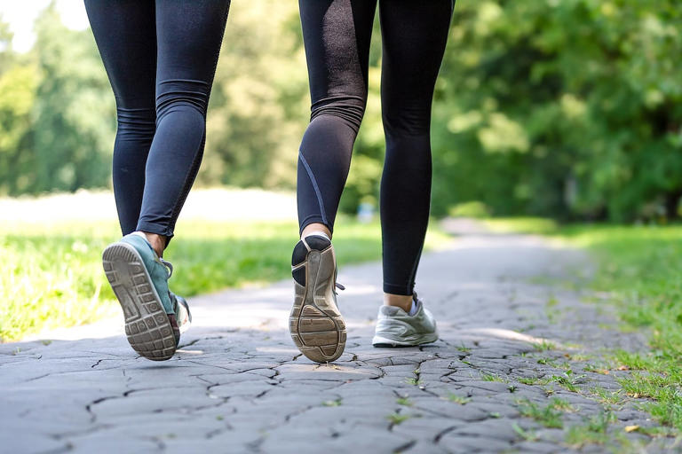 Brisk Walking Lowers Risk Of Heart Rhythm Disorders