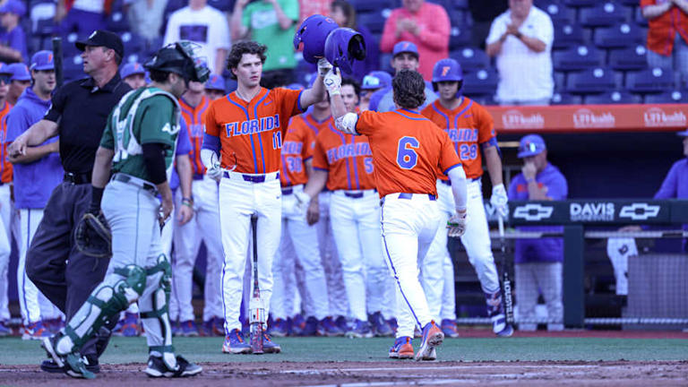 Boser Hits Three HRs as Gators Complete Season Sweep of Stetson