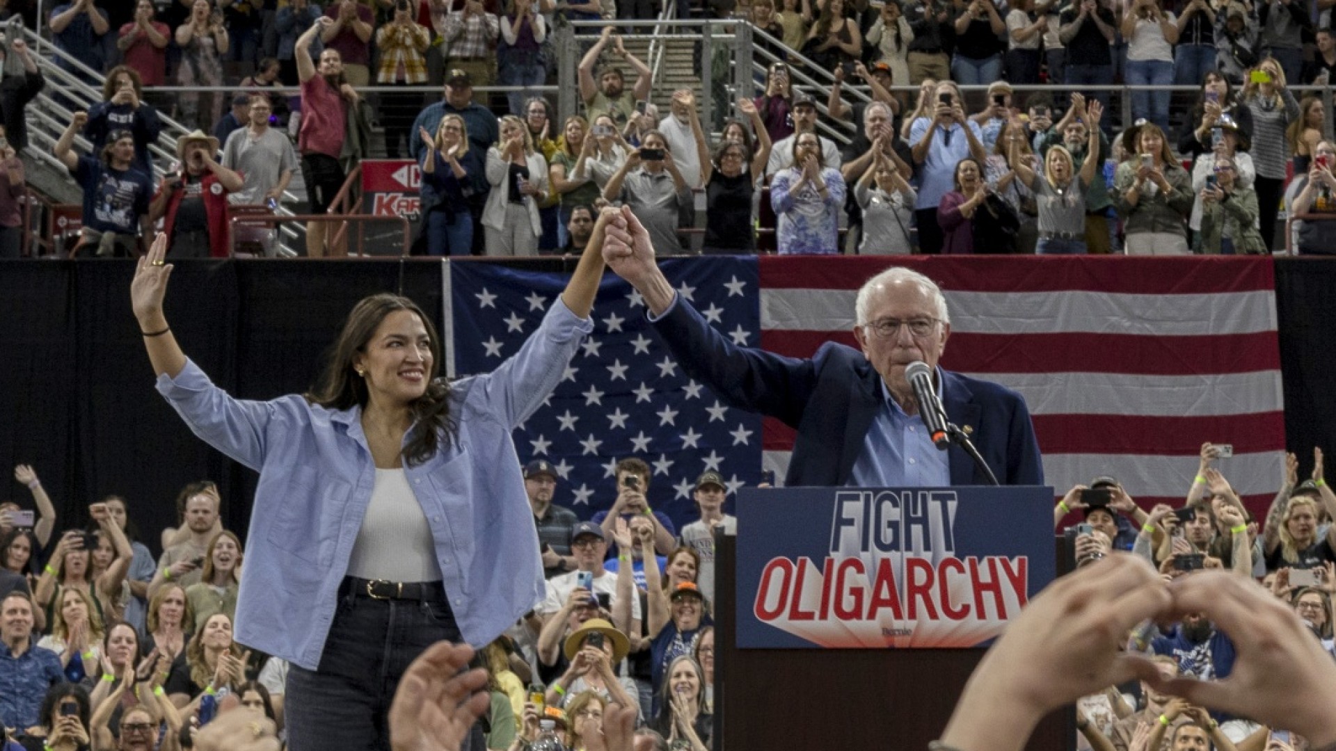 'The crowds tell the story': Sanders, AOC get massive draw to rally in ...