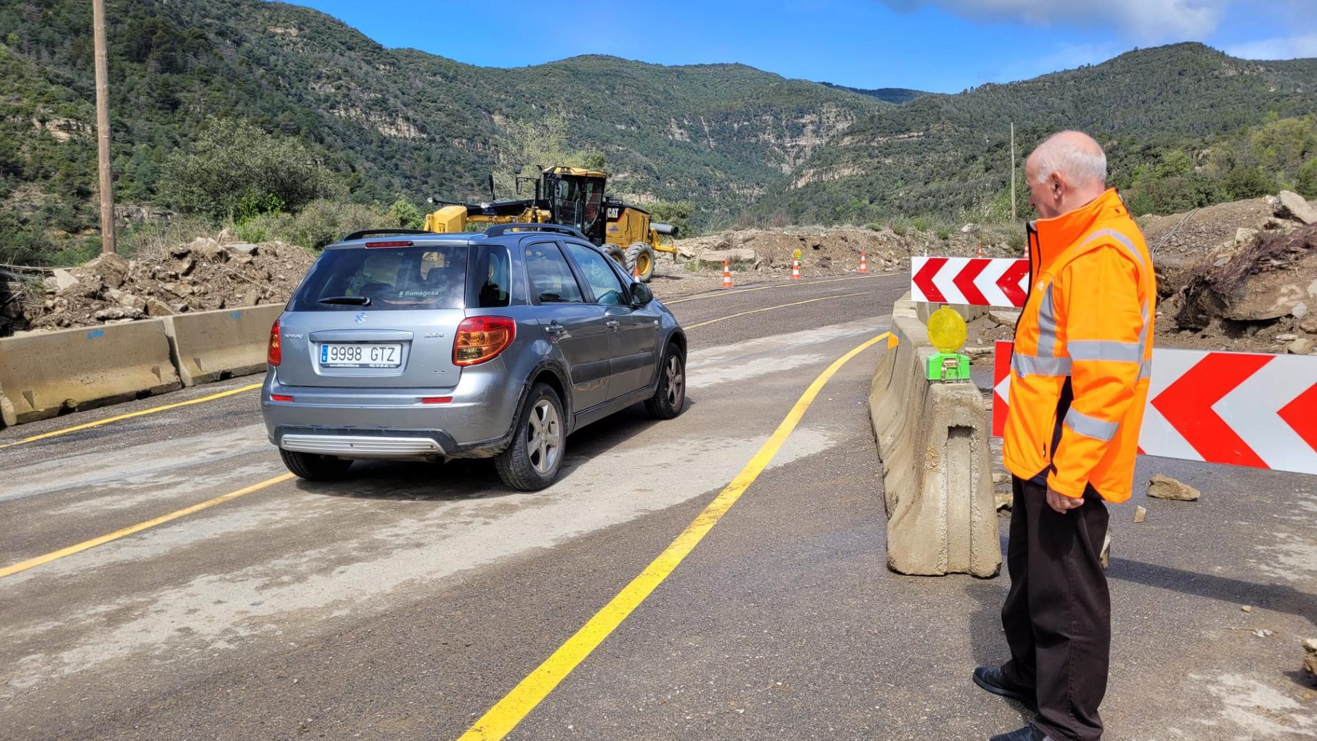 Reabre con un baipás provisional la A-139 de acceso al valle de ...