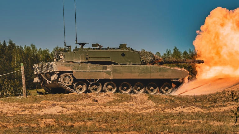 The NATO Leopard 2 in Ukraine Is Destroying Russia’s ‘Turtle Tanks’