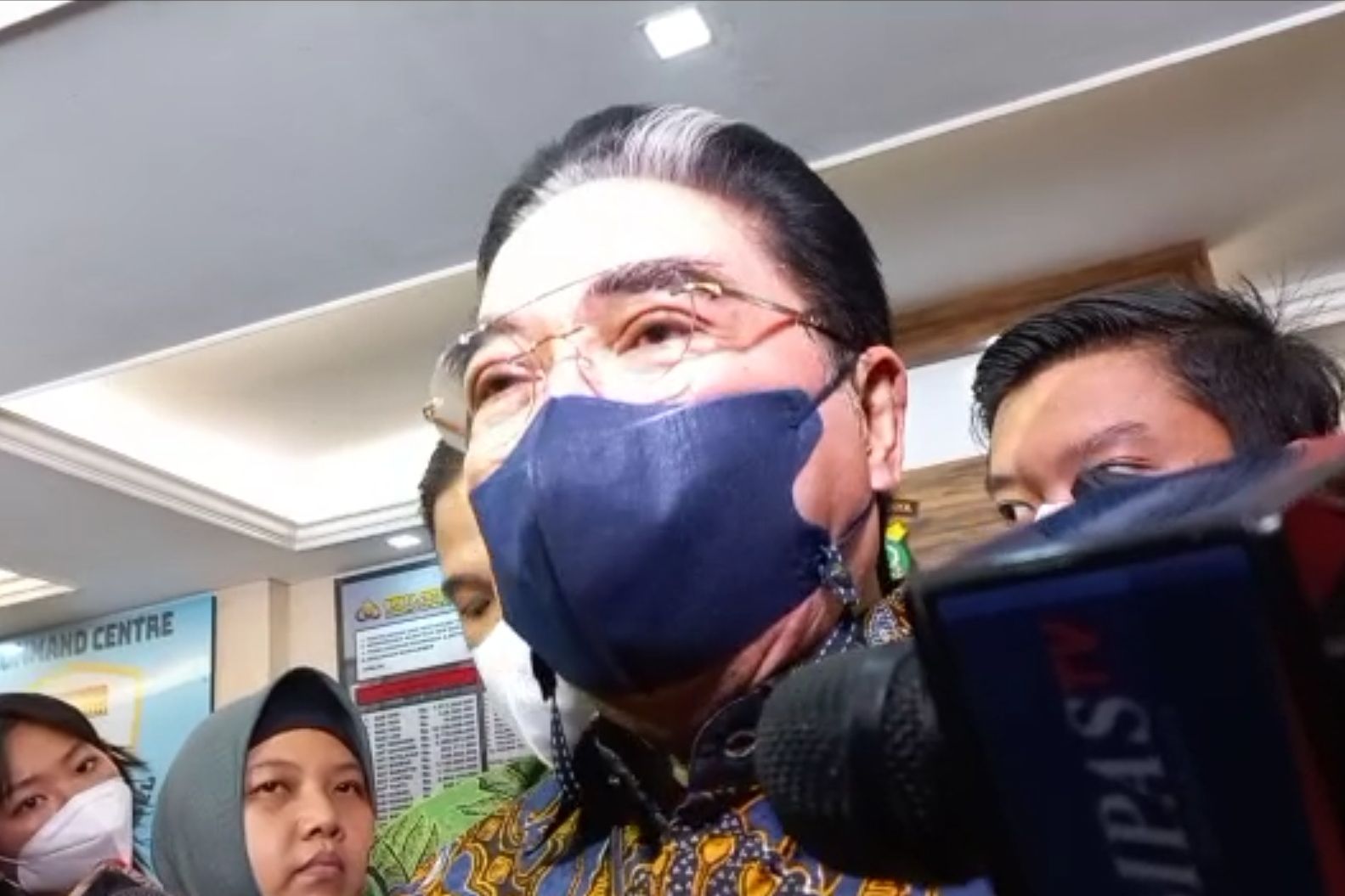 Profil Hotma Sitompul, Pengacara Kondang yang Meninggal Dunia Hari Ini ...