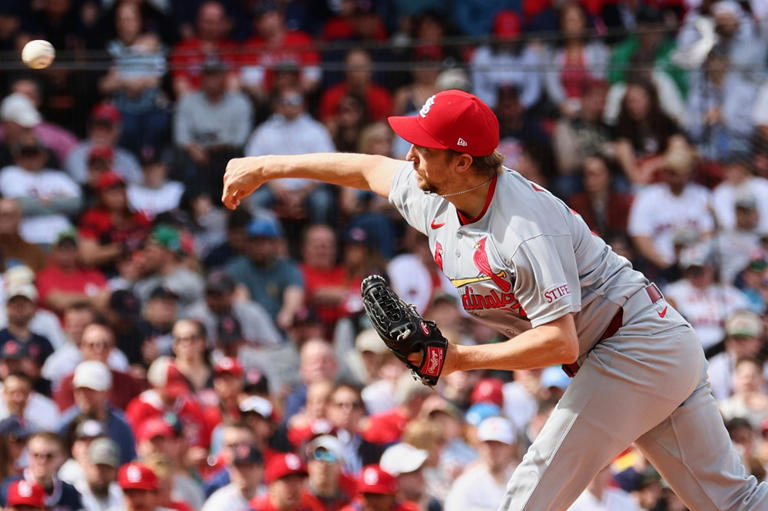 'KBO 역수출 신화' 페디, 2G 연속 '페크라이'…6이닝 1실점인데 패전투수 눈물