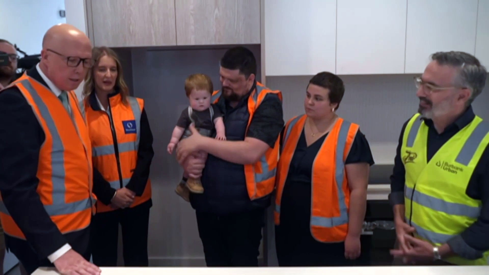 Peter Dutton and the Prime Minister go head-to-head in leaders debate ...