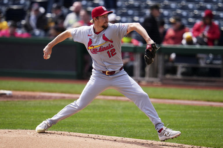 'KBO 역수출 신화' 페디, 2G 연속 '페크라이'…6이닝 1실점인데 패전투수 눈물