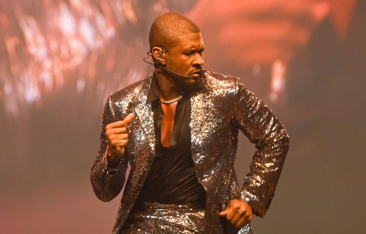Usher rend hommage à Aya Nakamura lors de son concert à l’Accor Arena ...