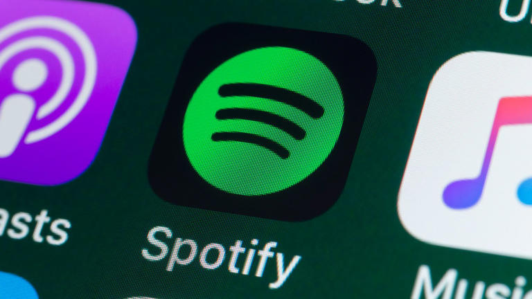 Spotify suffering major outage