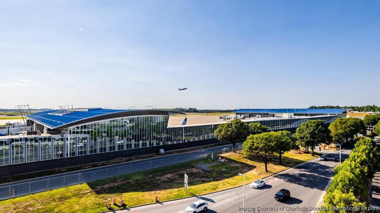 CLT moves up in global airport rankings