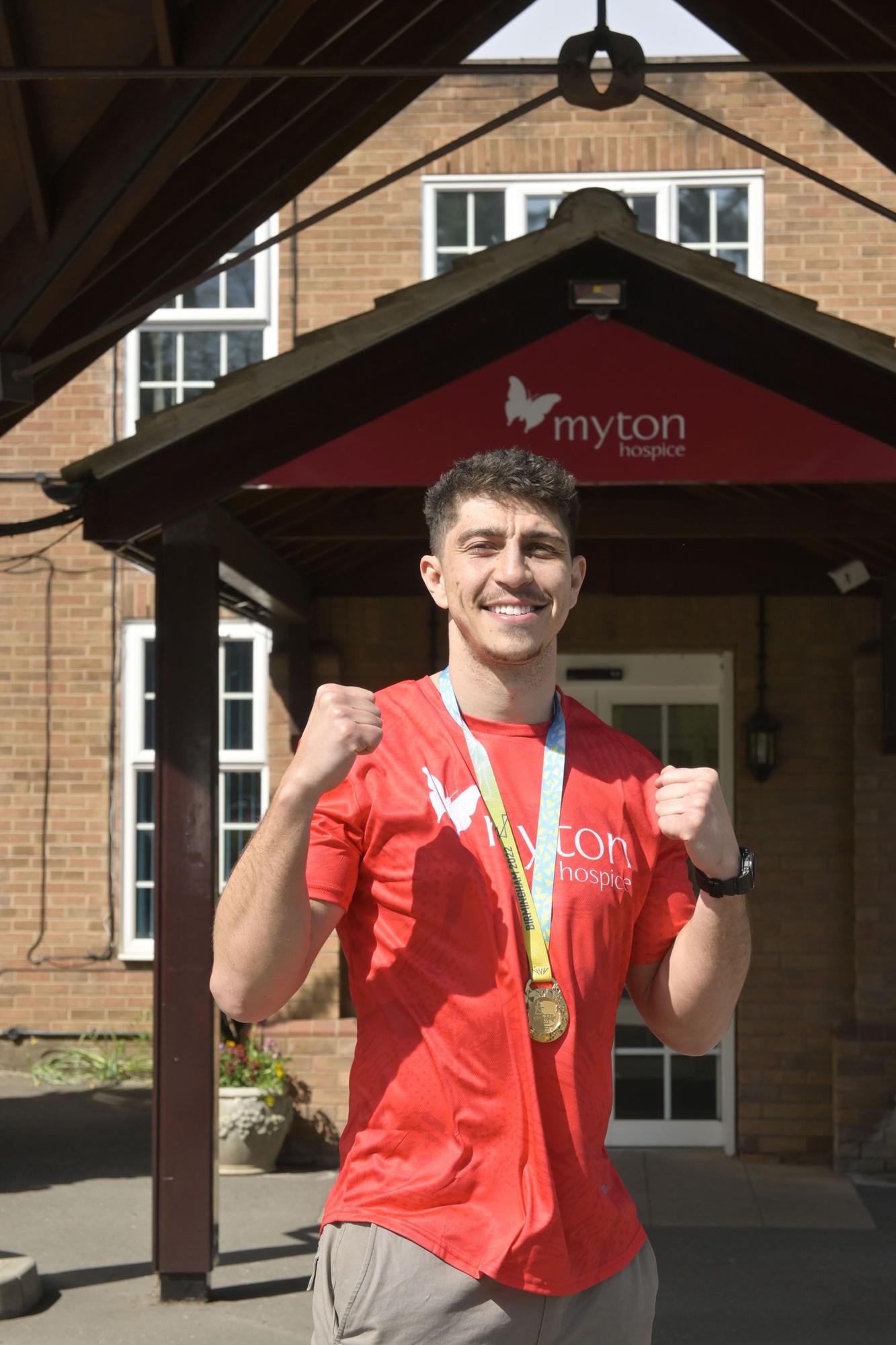 The Myton Hospices welcomes local boxer, Lewis Williams, as volunteer ...