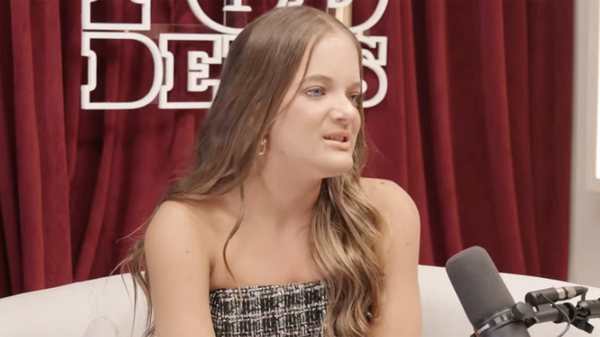 Namorando? Rafaella Justus abre o jogo sobre a vida amorosa aos 15 anos