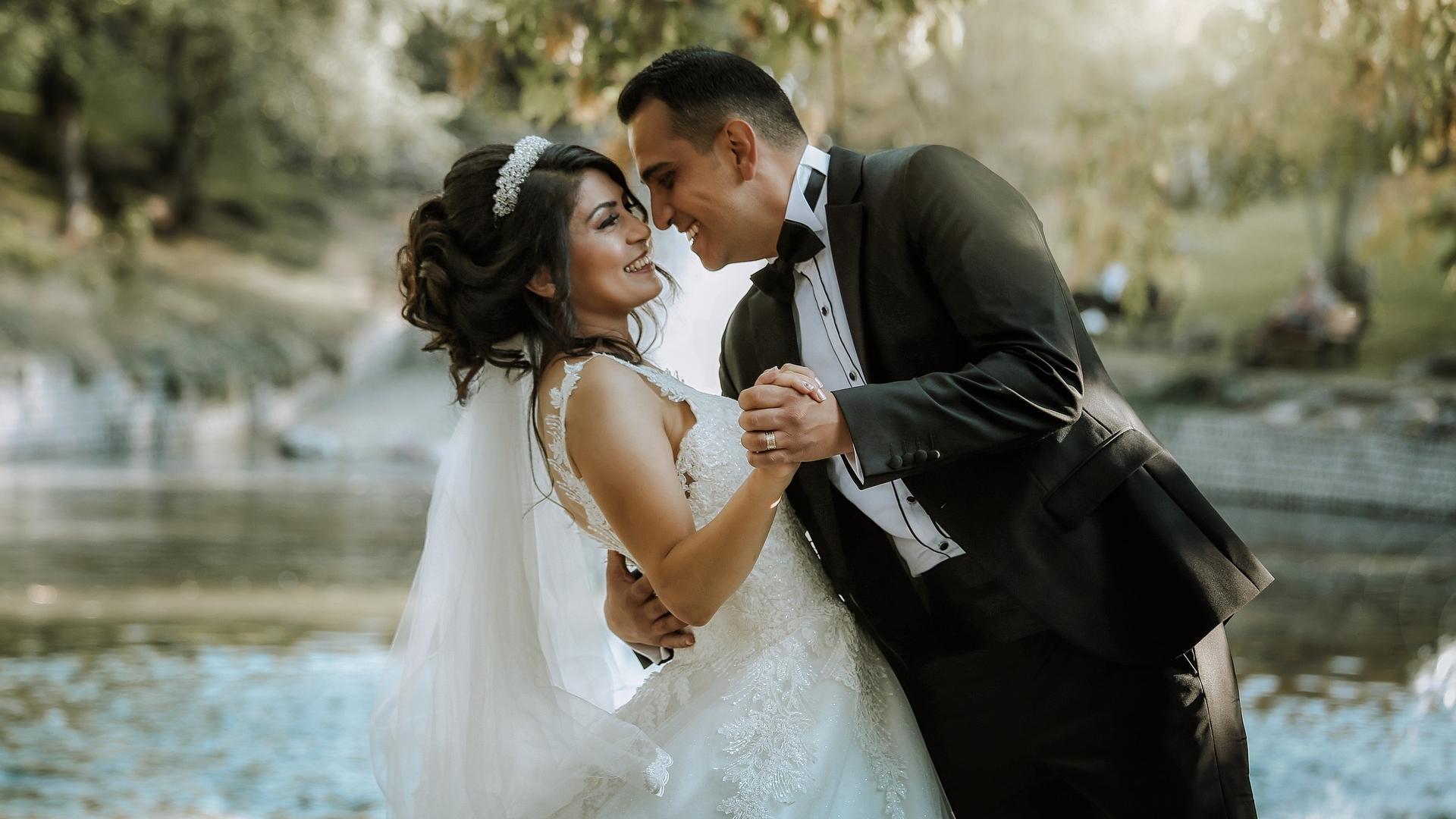 La curiosa palabra que se usa en euskera para referirse a los novios en País Vasco: una de las ...