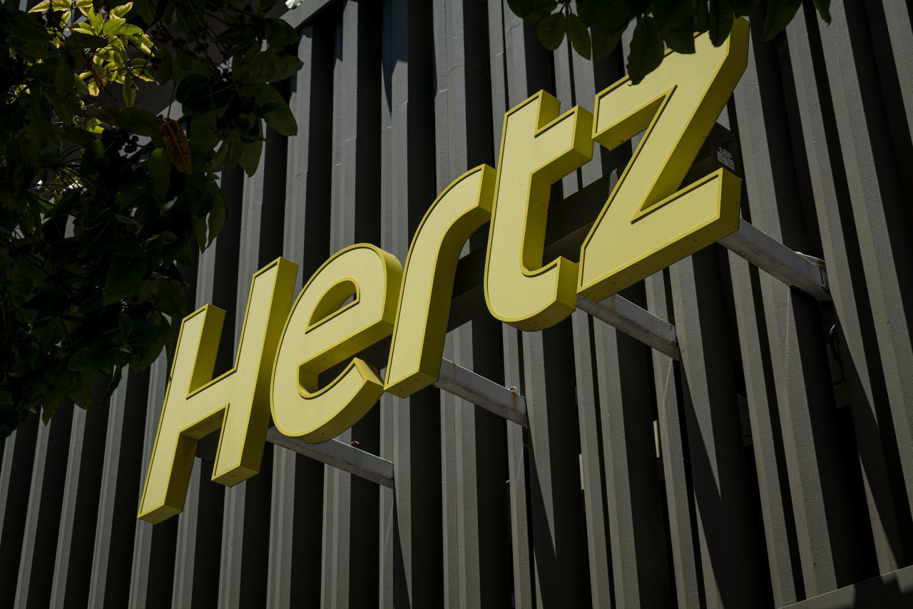 Hertz Shares Jump 56% as Billionaire Investor Bill Ackman Discloses Stake Hertz Shares Jump 56% as Billionaire Investor Bill Ackman Discloses Stake