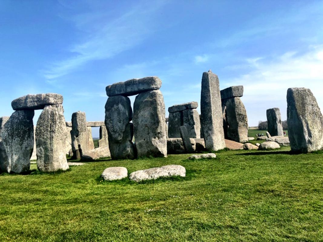The Most Famous Landmarks in England — How Many Have You Seen in Person?