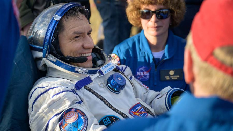 La NASA y la Roscosmos rusa extendieron el "intercambio de asientos ...