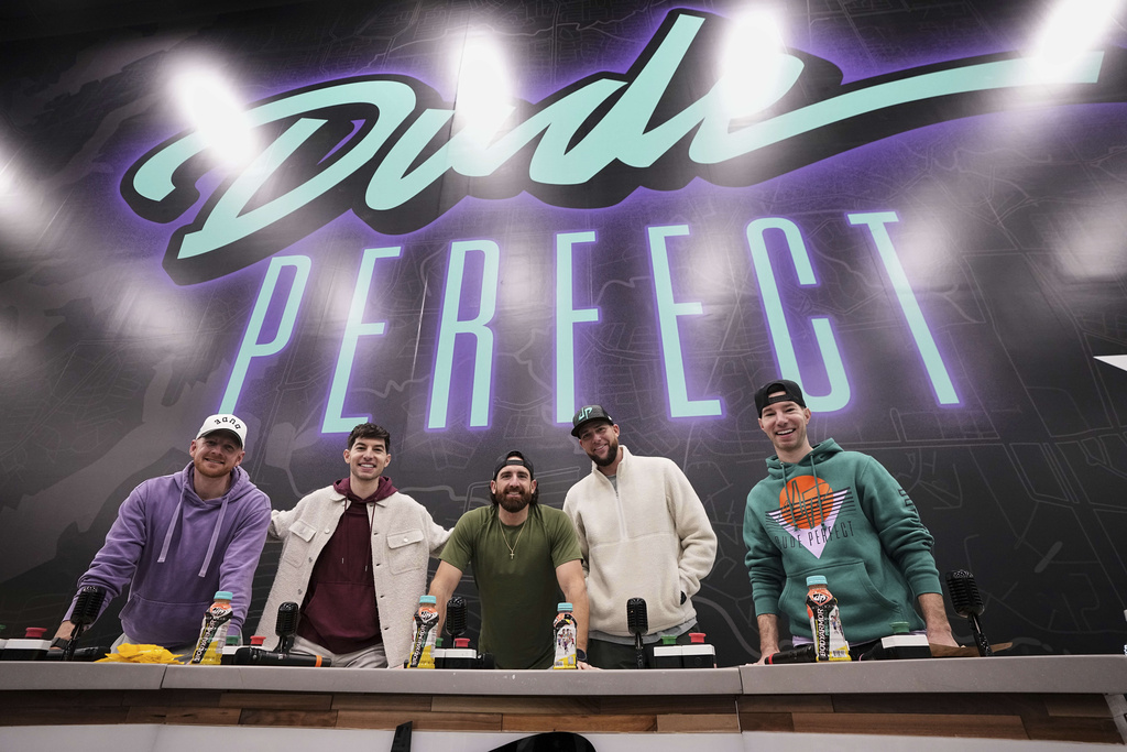 A sweet 16 for Dude Perfect, from college trick shots to trusted sports ...