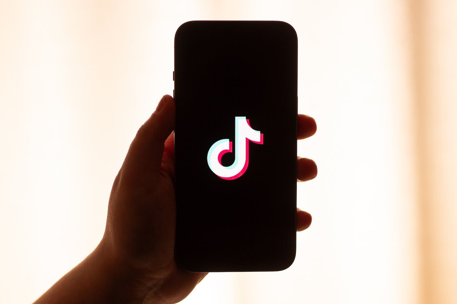 « Skinny Tok » : attention à cette tendance qui prône l’extrême ...