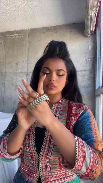 Navratri Glow-Up Festive Looks with a Modern Twist