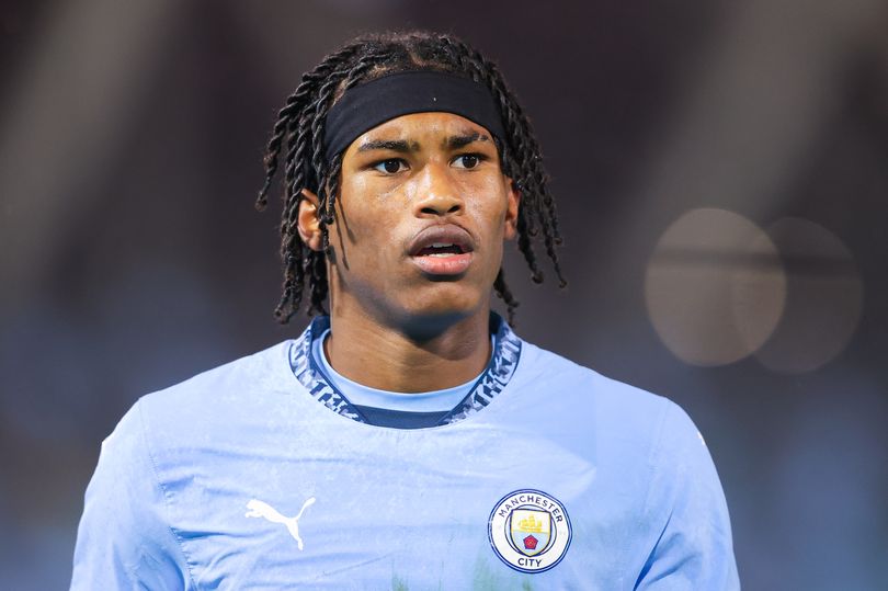 Liverpool tormented by son of former Anfield favourite as cult hero ...