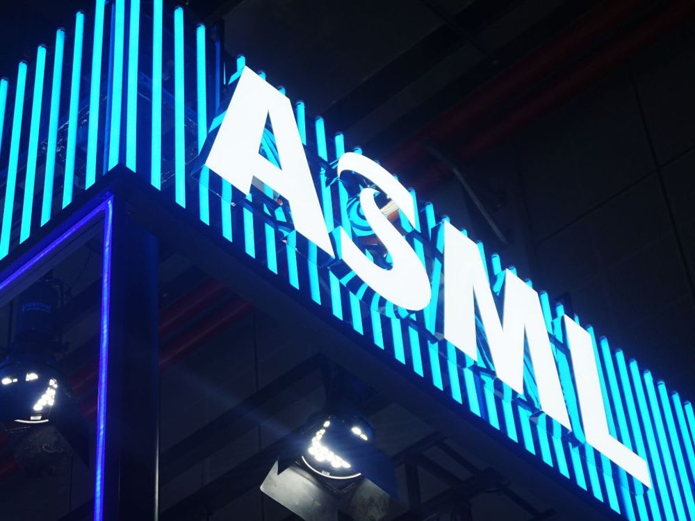 ASML CEO Says 'Impossible' To Quantify Impact Of Trump's Tariffs, But ...