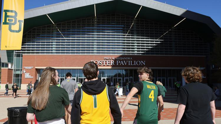 Baylor students welcome entertainment transformation at Foster Pavilion