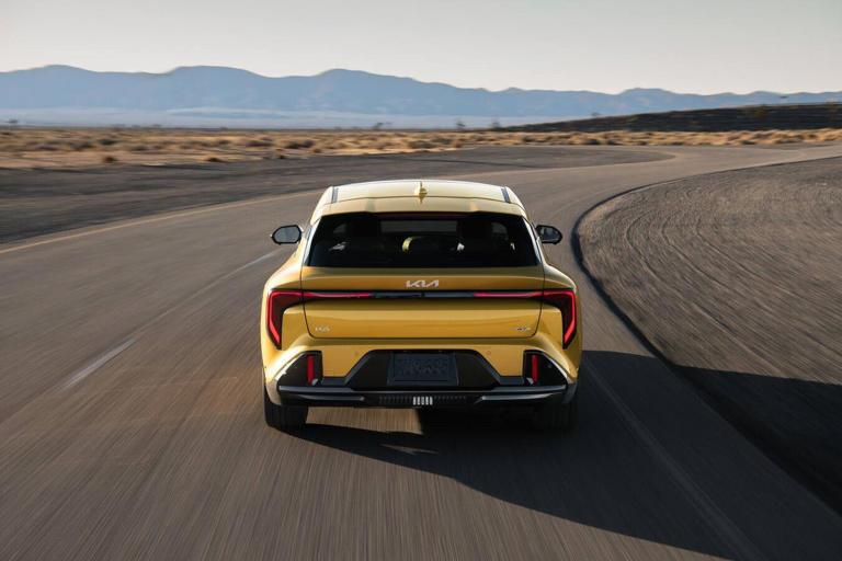 The 2026 Kia K4 Hatchback Offers a Korean Take on the VW GTI