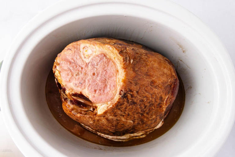Juicy Ham in the Crock Pot Recipe With Glaze