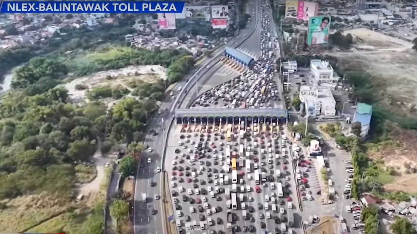 Motorists endure heavy NLEX traffic amid Holy Week exodus